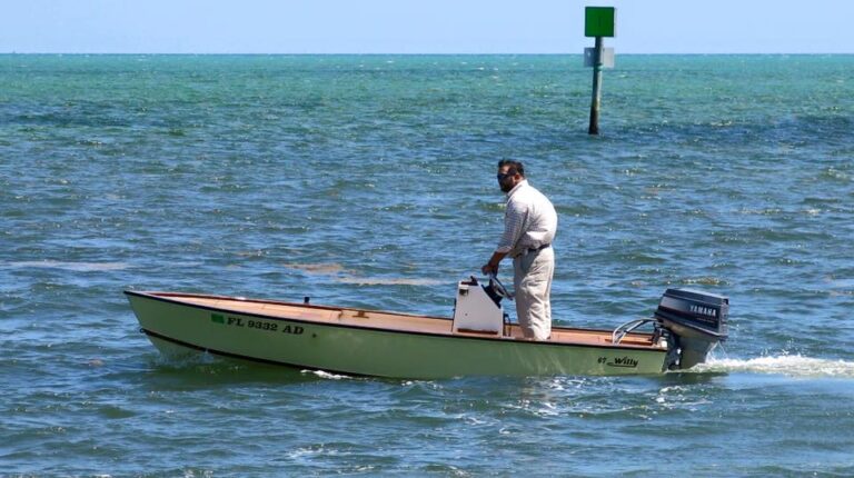 1967 Willy Roberts Flats Skiff surfaces for sale – Skiff Life