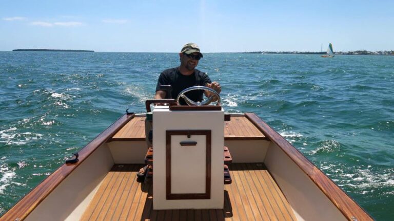 1967 Willy Roberts Flats Skiff surfaces for sale – Skiff Life