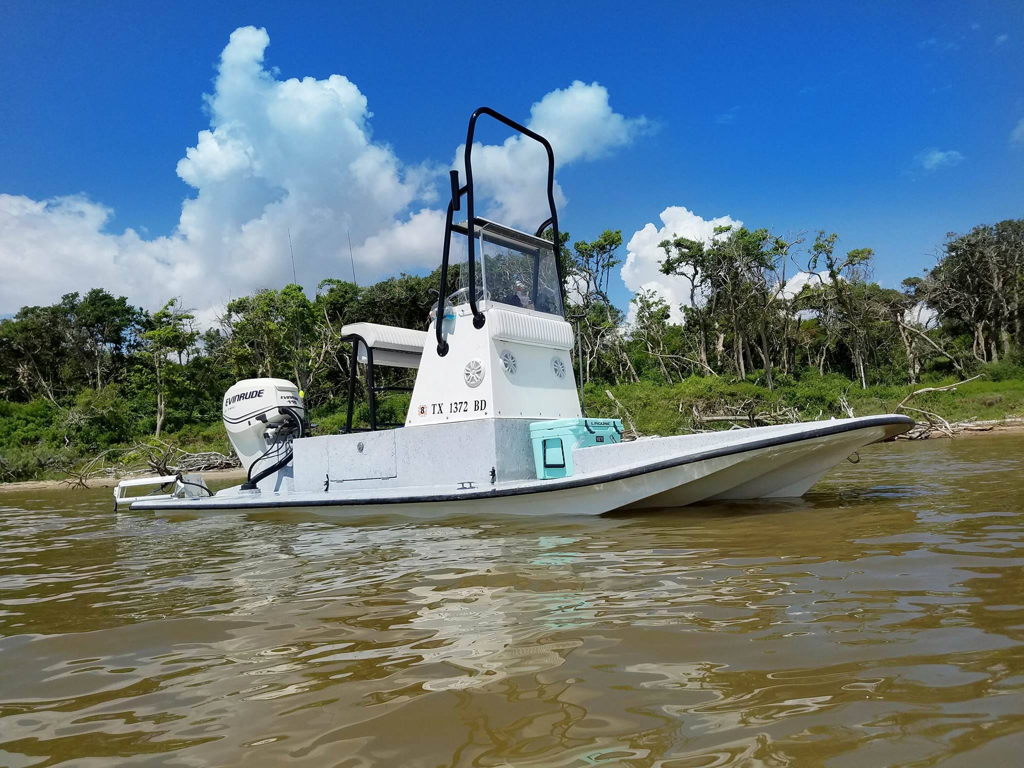 Brittni Sunday Funday with Shallow Sport - Skiff Life